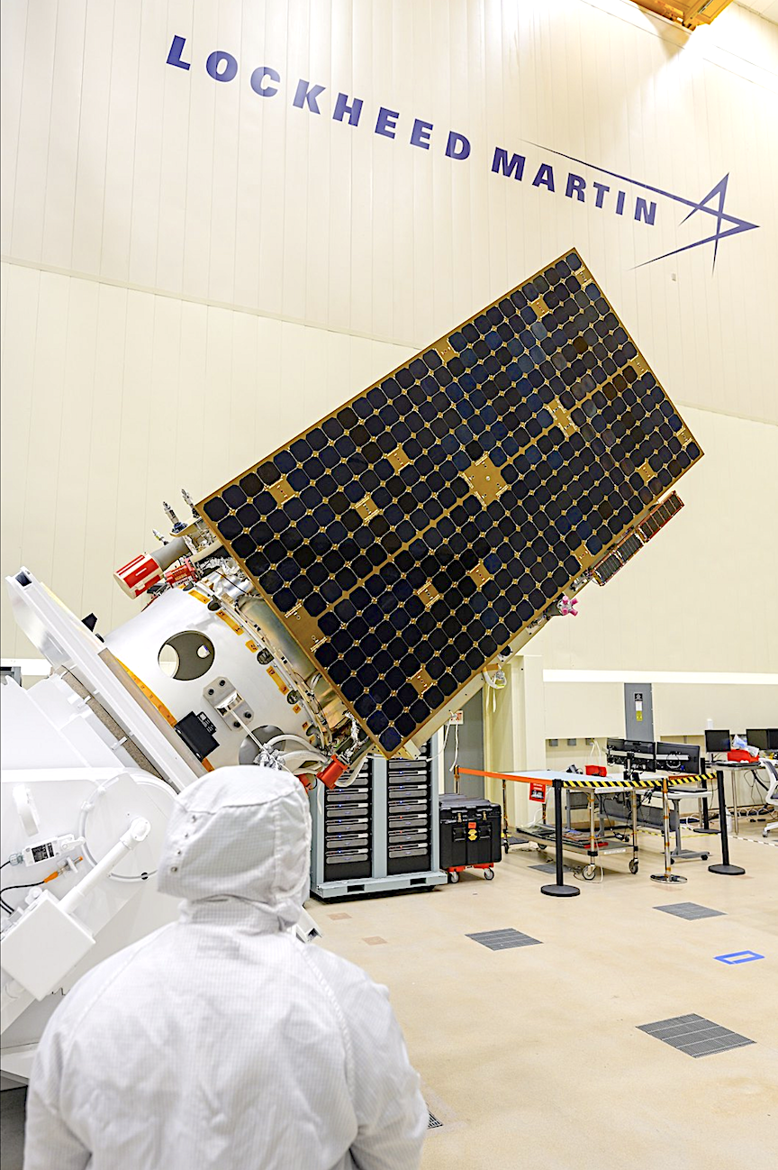 Lockheed Martin’s first LM 400 multi-mission spacecraft is ready for ...