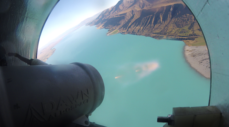 Dawn Aerospace’s Mk-II Aurora spaceplane achieves rocket-powered flight ...